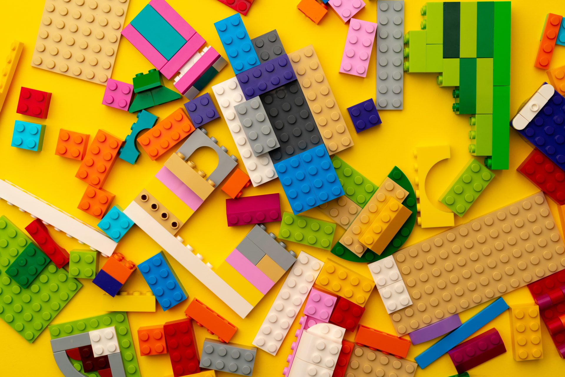 The Best LEGO & Jellycat Toys for Kids in Farnham